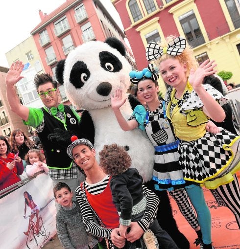 Panda y sus amigos sacan a bailar a los más pequeños | La Verdad