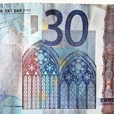 Paga con un billete de 30 euros y le devuelven el cambio | La Verdad